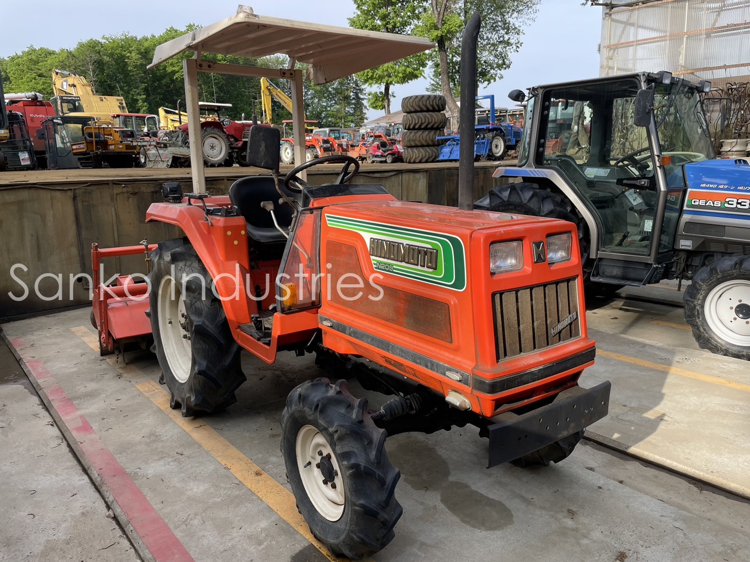 SANKO-Japan Co., Ltd. | Tractors | T-1 yard