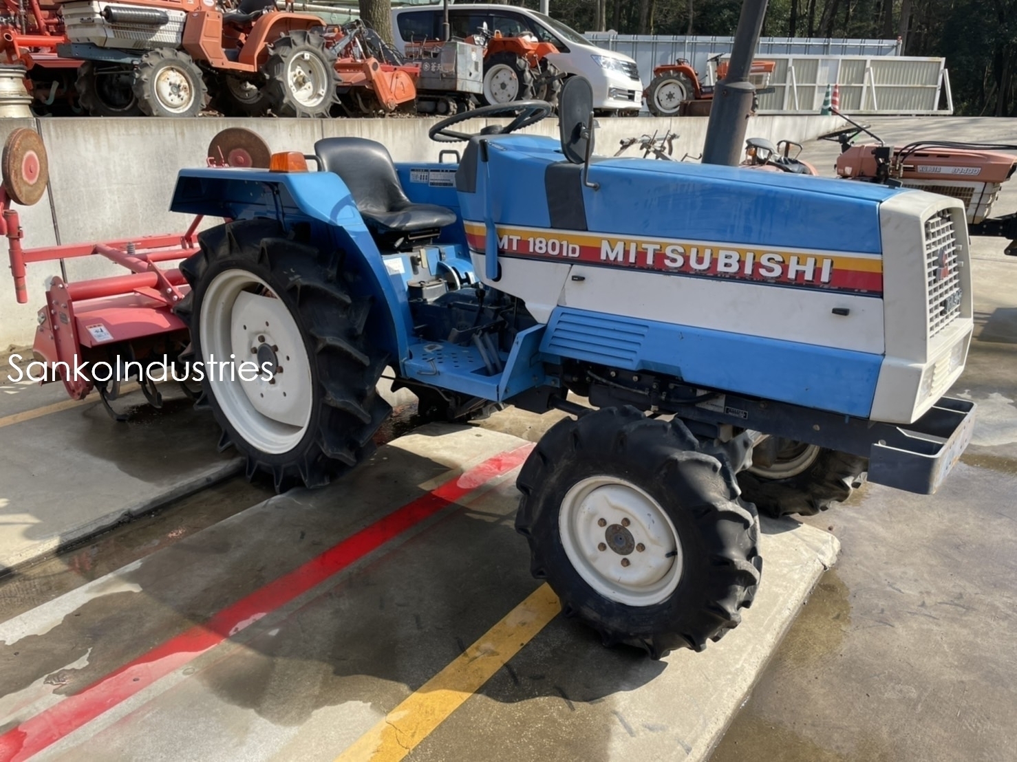 SANKO-Japan Co., Ltd. | Tractors | T-1 yard
